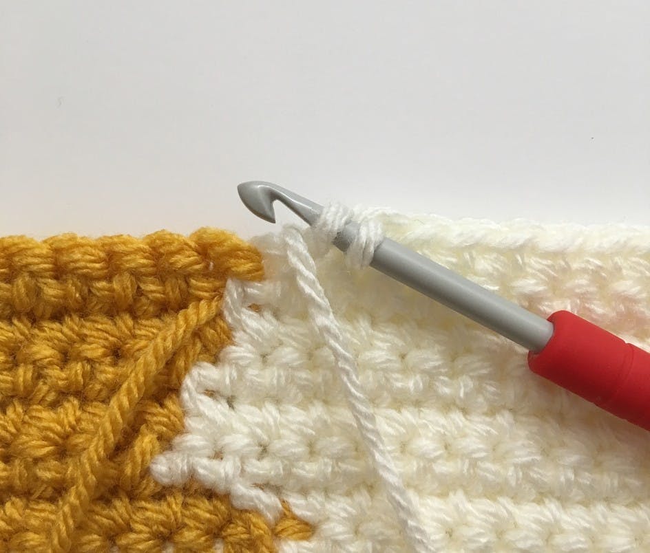 Learn how to crochet intarsia Alphabet Cushions with Chloe Bailey ...
