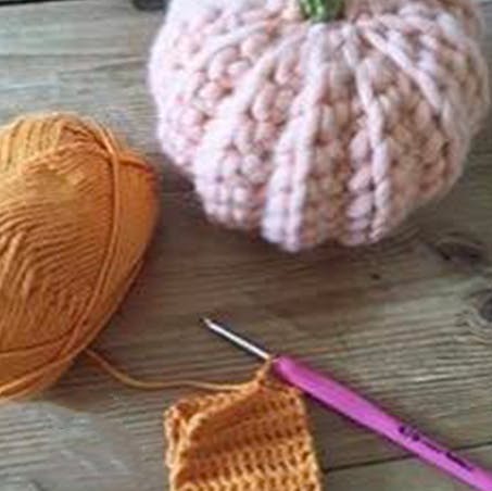 How to crochet a pumpkin and little baby boo pumpkins | LoveCrafts