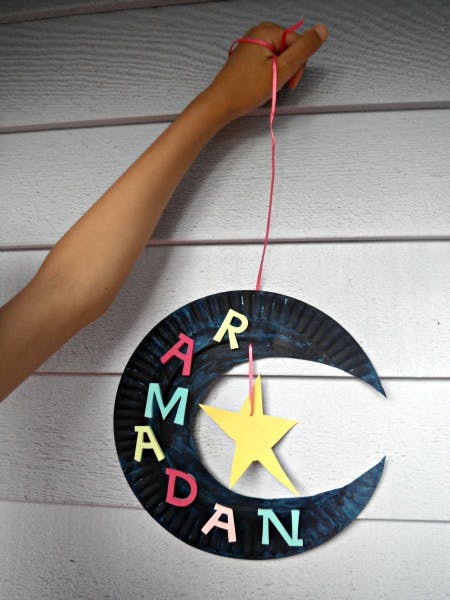 10+ Ramadan crafts to make with your kids! | LoveCrafts