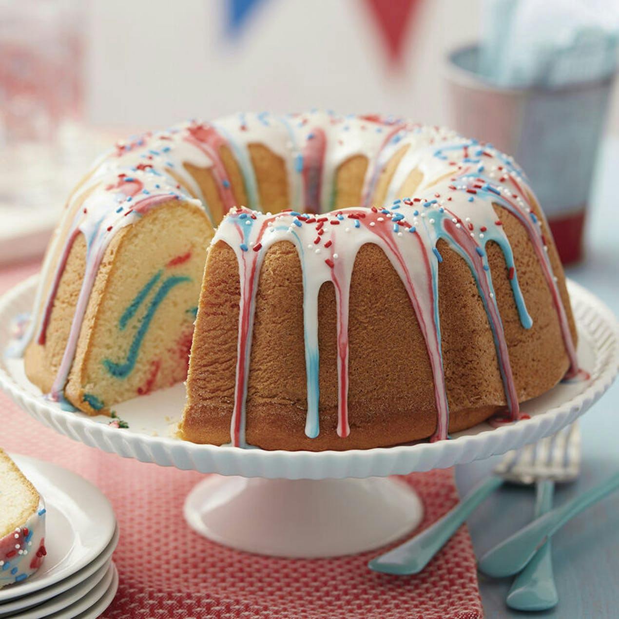 Guide to Cake Sizes | LoveCrafts