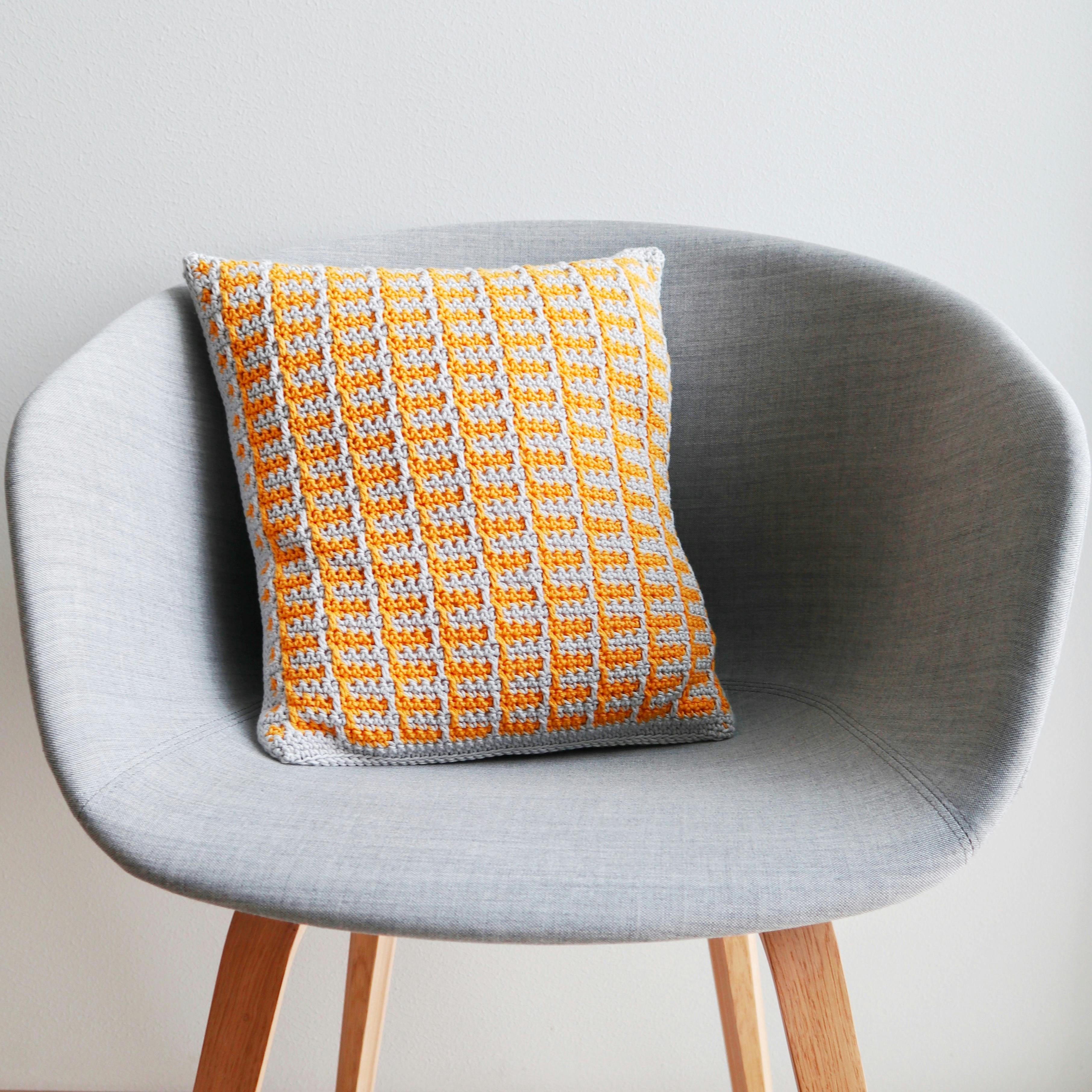 Learn how to do mosaic crochet | LoveCrafts