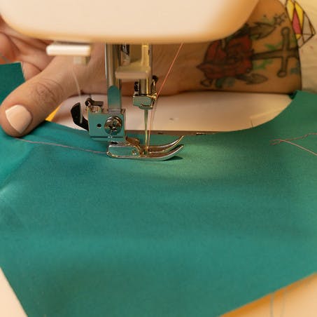 how to sew a stay stitch | LoveCrafts