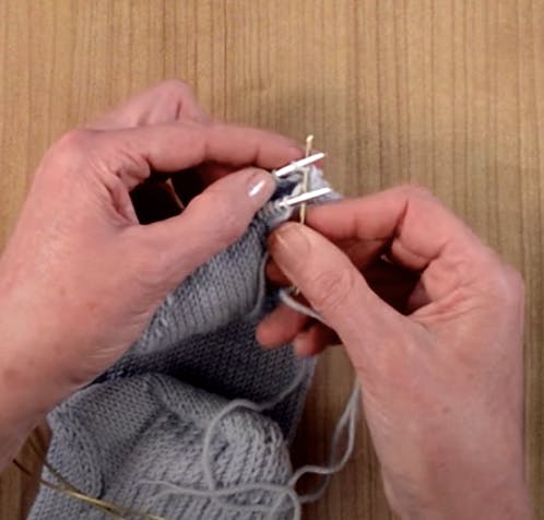 How To Kitchener Stitch: Grafting in Knitting | LoveCrafts