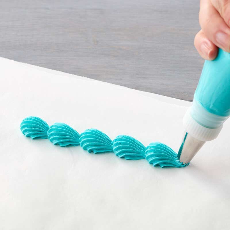 Piping Tips Guide | LoveCrafts