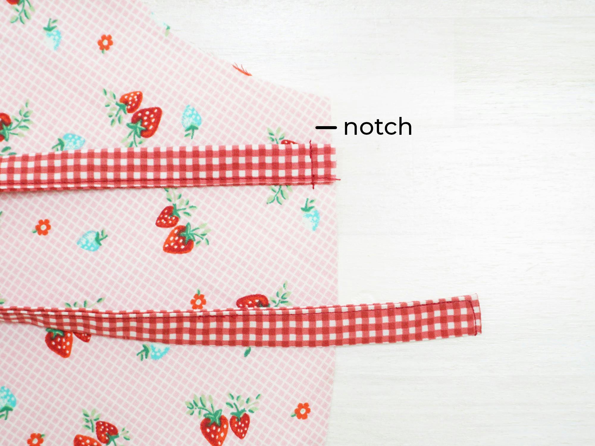 FREE Detachable Collar Sewing Pattern | LoveCrafts