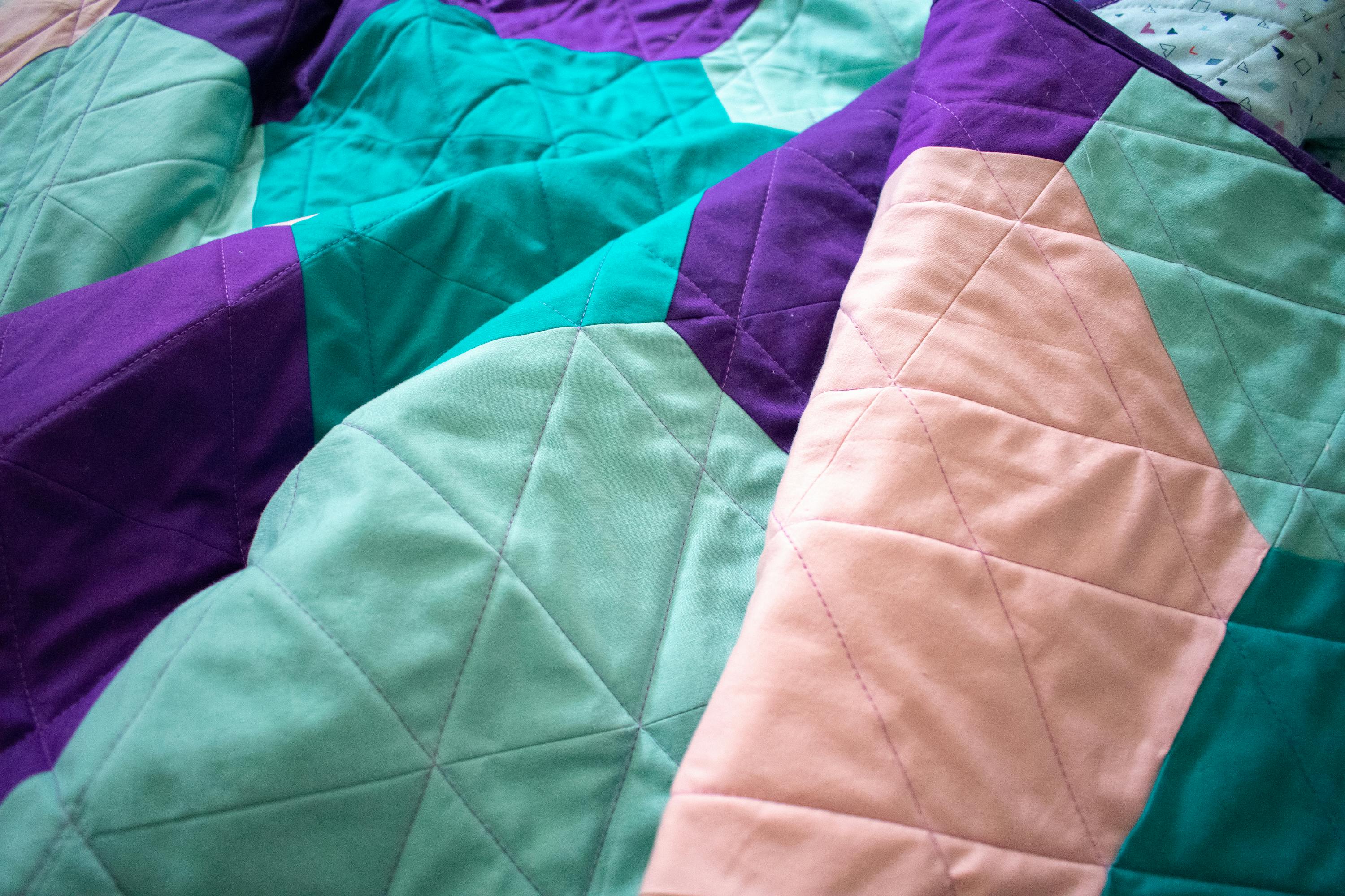 Hexagon Quilt Pattern & Tutorial | LoveCrafts