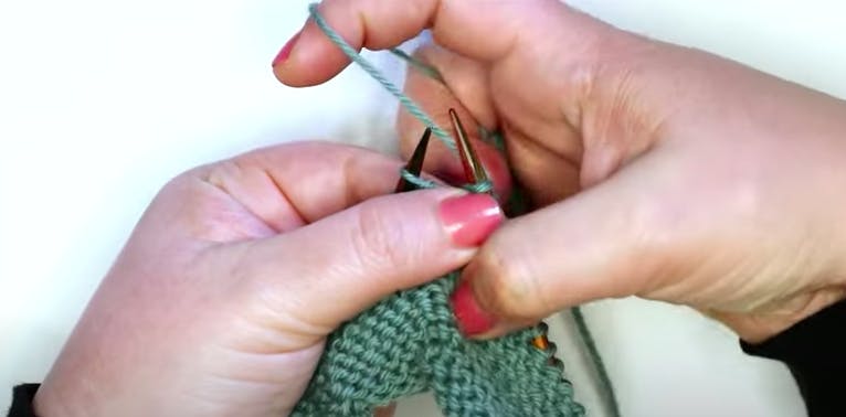 German Short Rows Knitting Tutorial | LoveCrafts