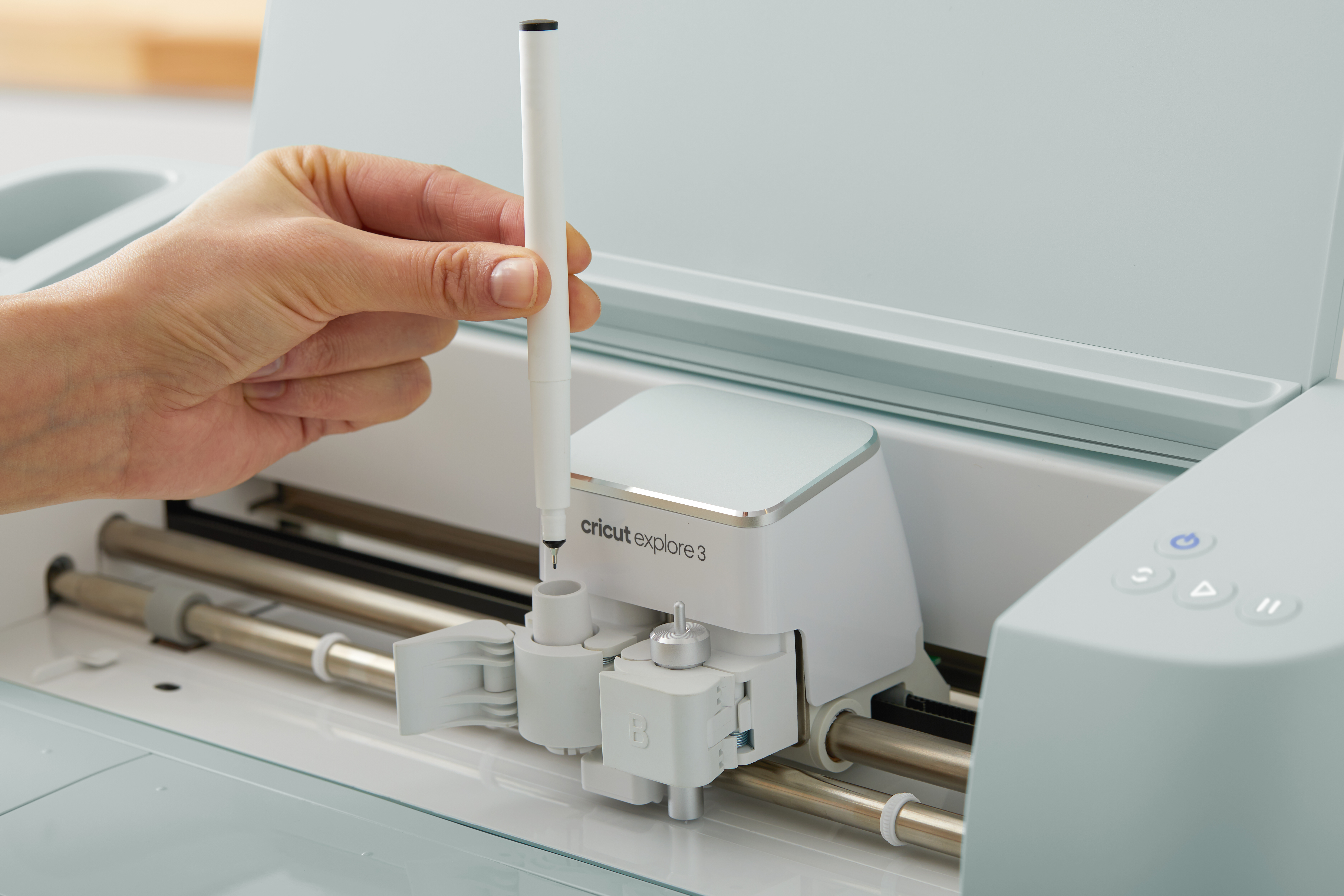 Cricut Machines: Everything You Need to Know | LoveCrafts