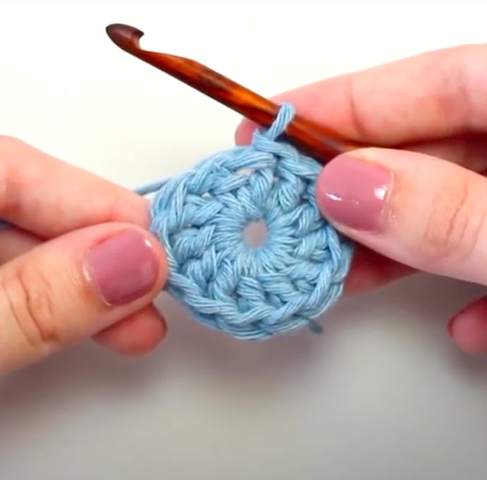 How to Crochet Magic Ring (Magic Circle) | LoveCrafts