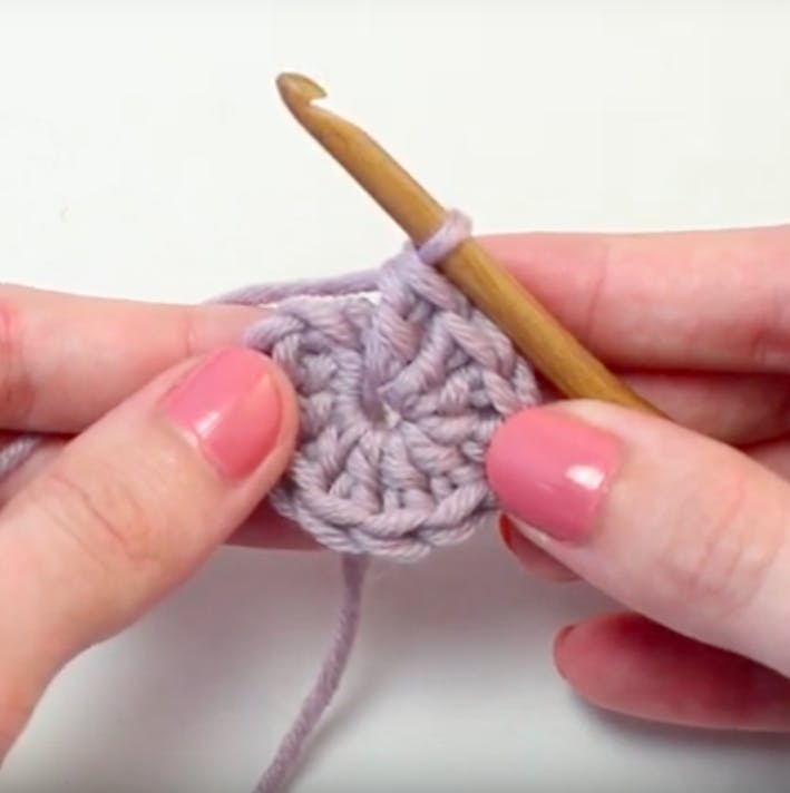 How to crochet in the spiral | LoveCrafts
