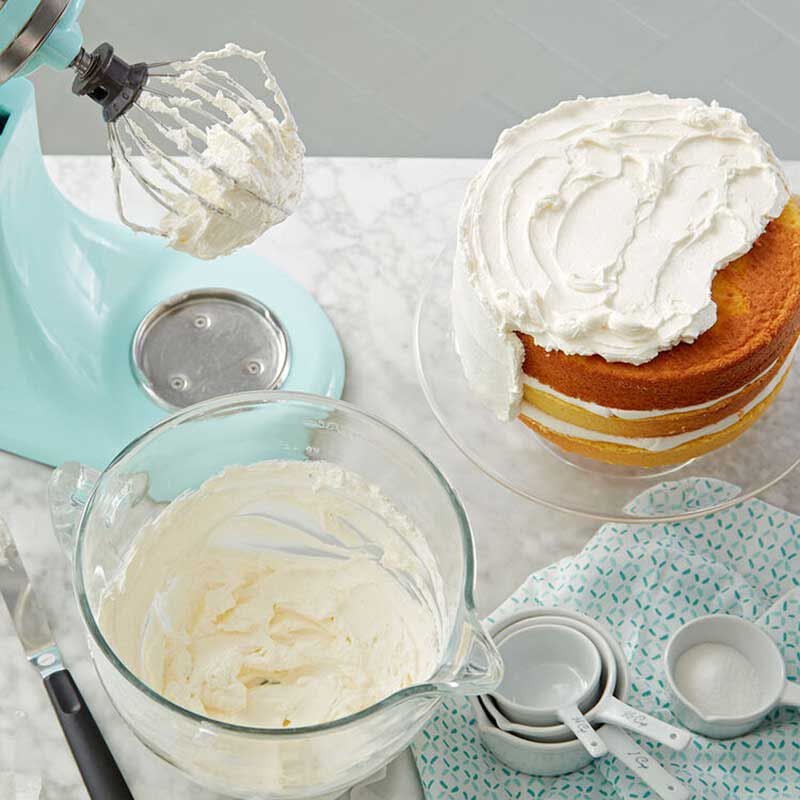 9 Types of Frosting & Icing | LoveCrafts